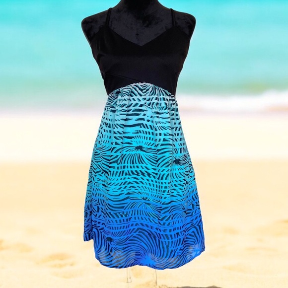 Dresses | Super Cute Summer Fade Dress 32 | Poshmark
